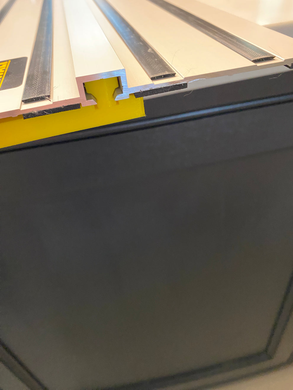 DeWalt Guide Rail Angle Stop 90 degree for track saw – PLAWorkshop